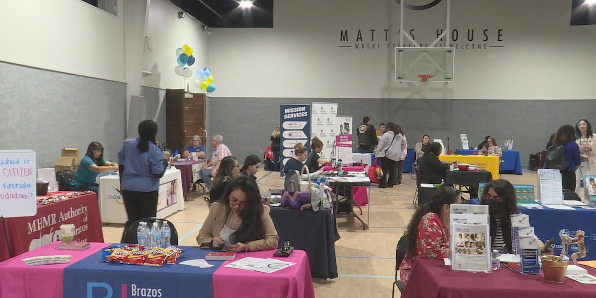 Organizations gather for Brazos Valley Community Connection Day Organizations gather for Brazos Valley Community Connection Day